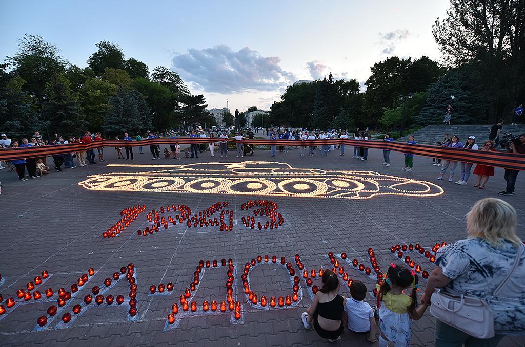 «Огненные картины войны»: в Ростовской области почтили память погибших в годы Великой ...